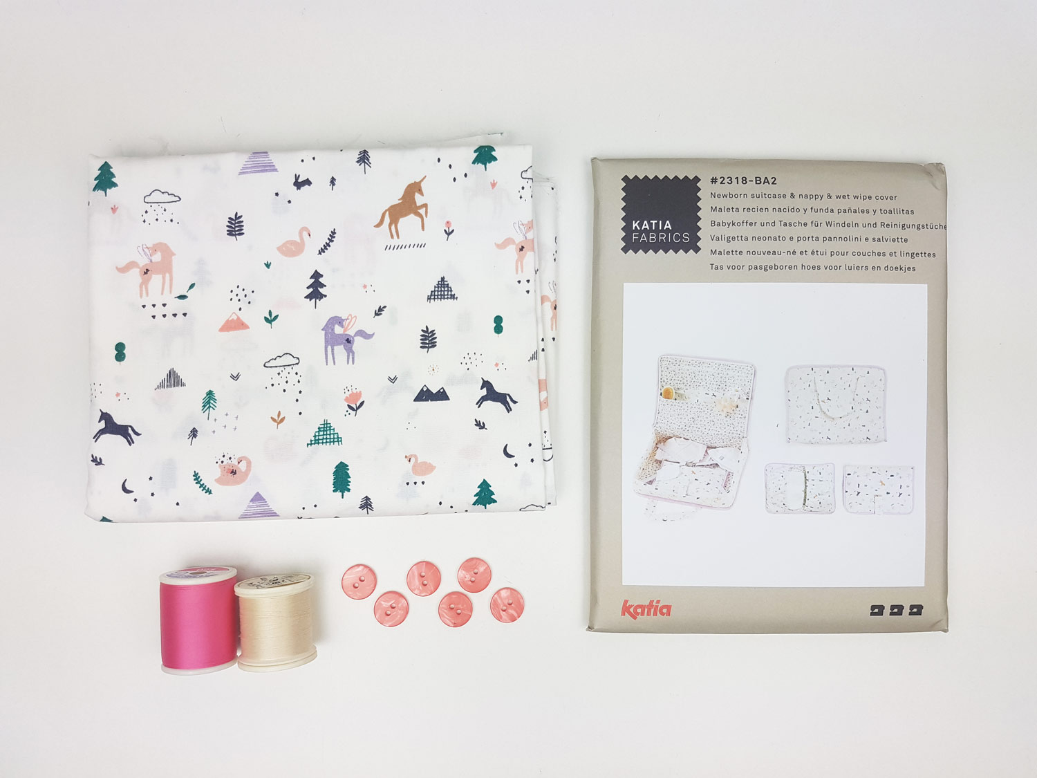 Sewing is in fashion, learn how to sew with Katia Fabrics