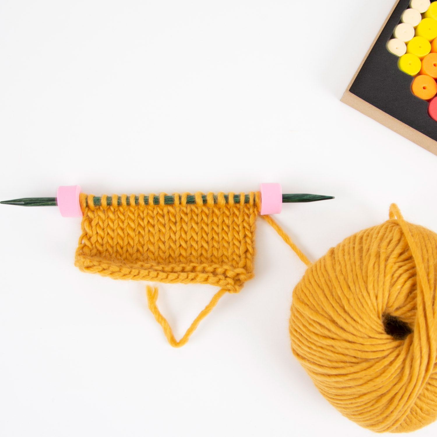 24 needle stoppers - Accessories | Katia.com