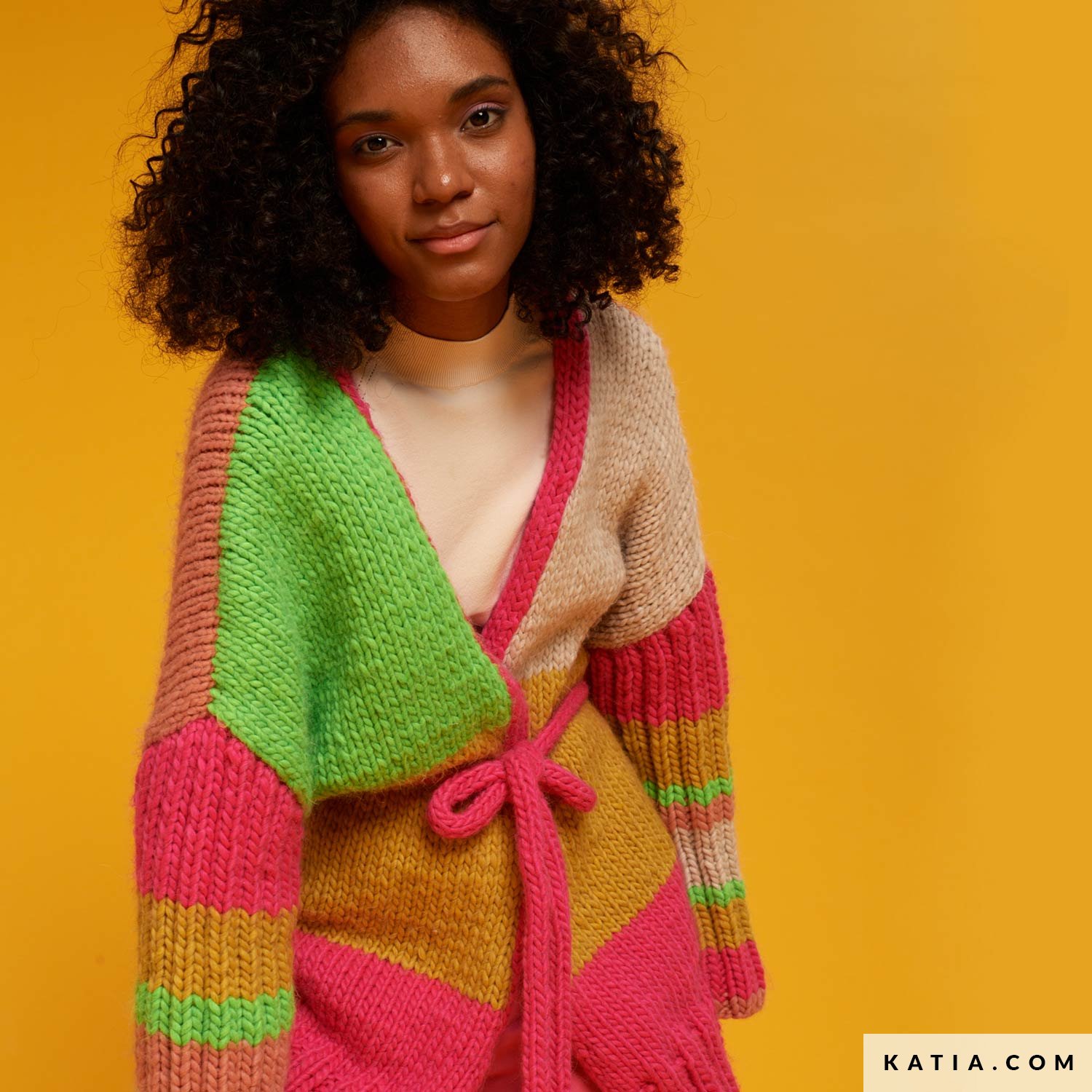 Kit Wow! Long gilet colorblock au tricot Vibe - kit | Katia.com