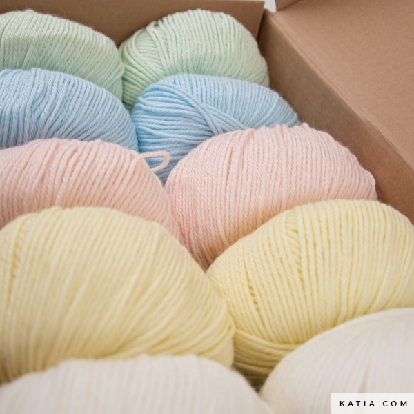 Pack of 10 balls of Katia Basic Merino - kit | Katia.com
