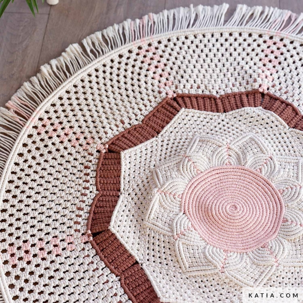 Siroco round macramé rug kit by @buyi.macrameart - kit | Katia.com