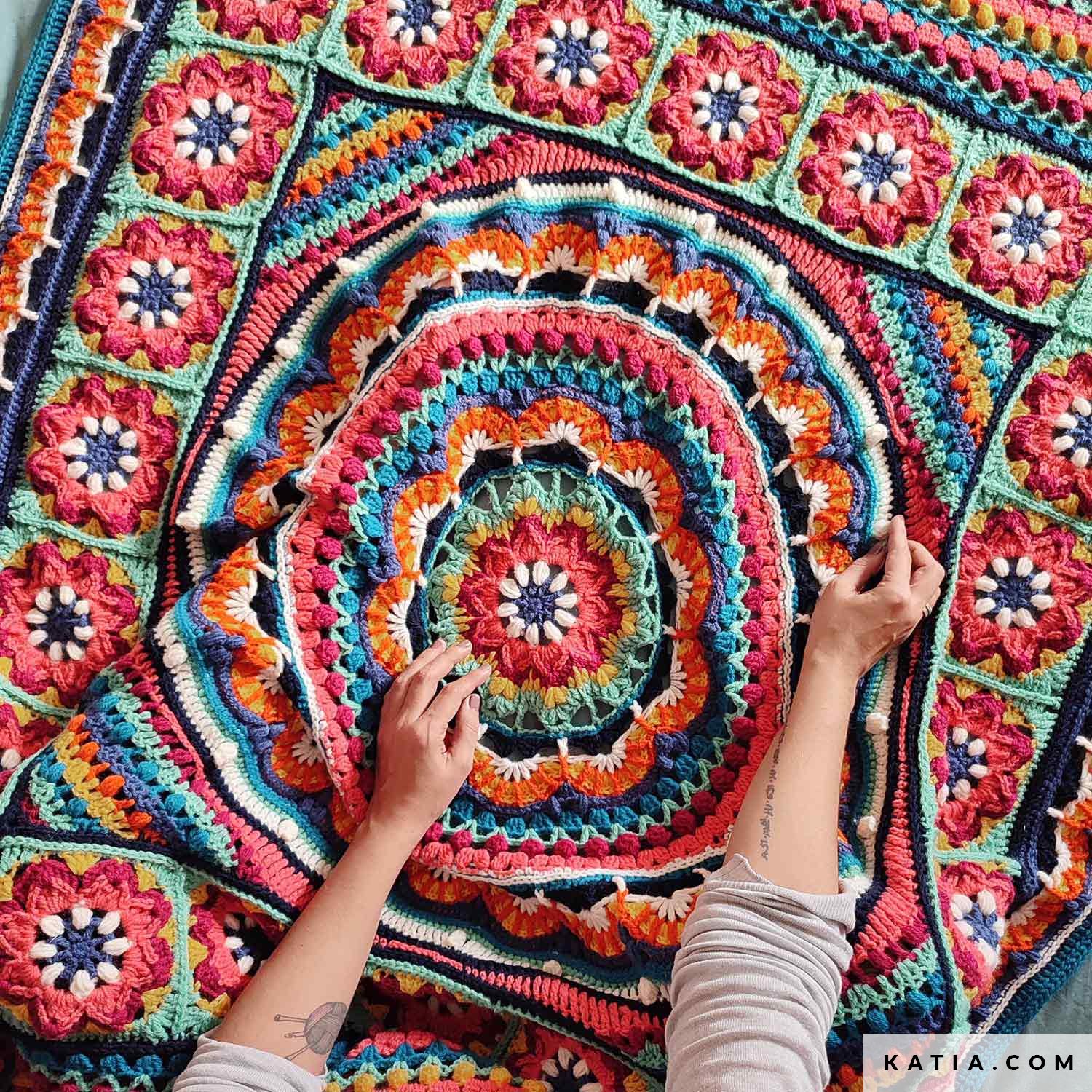 Karma CAL Kit to crochet a sofa blanket - kit | Katia.com