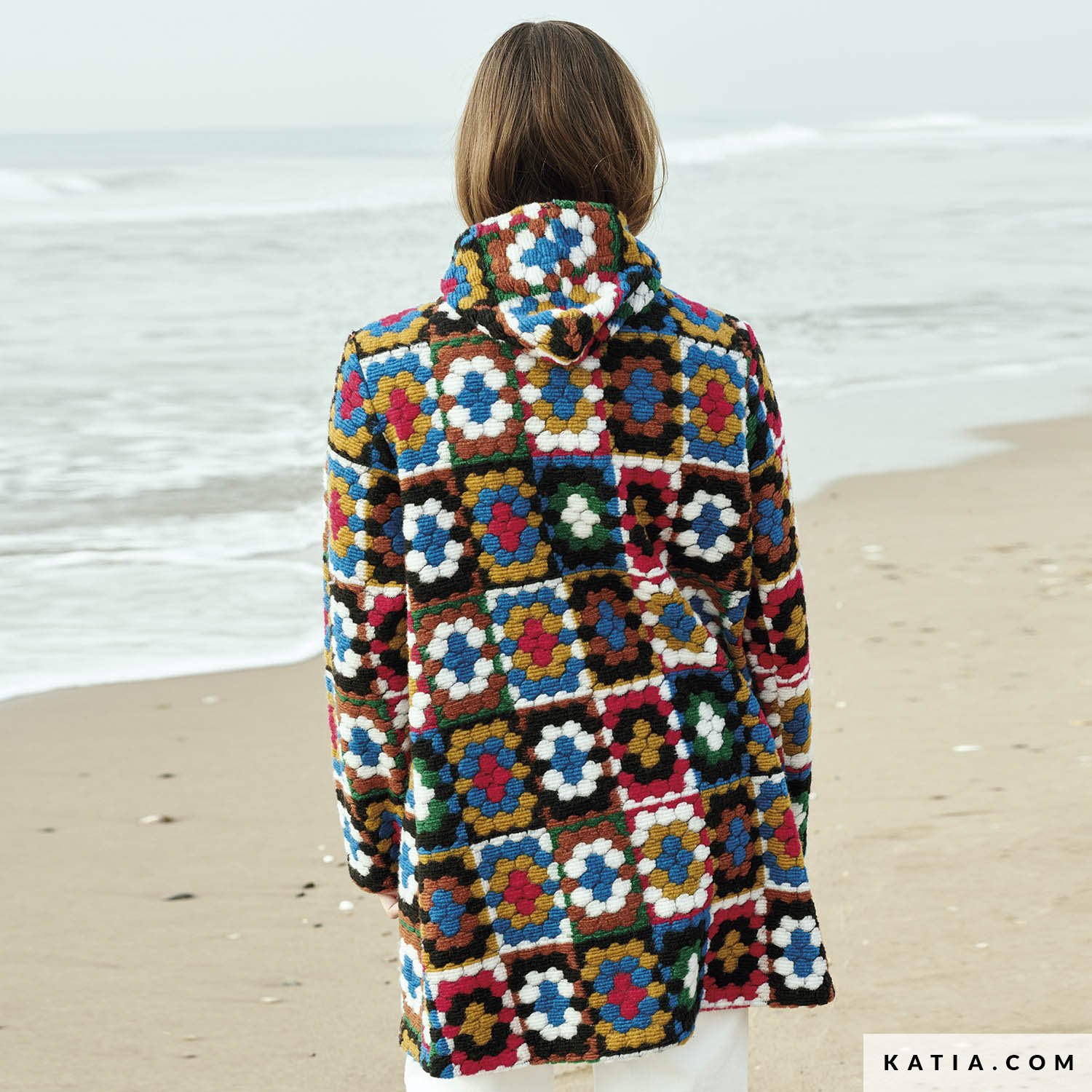 Woman’s Granny coat sewing pattern | Katia.com