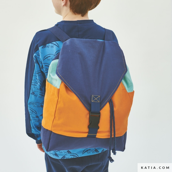 Sewing patterns backpack with flap and cord fastening | Katia.com