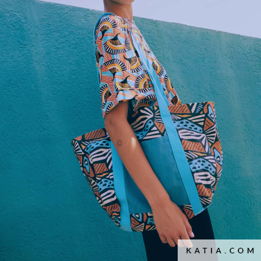 Waterproof cape + hat + bag | Katia.com