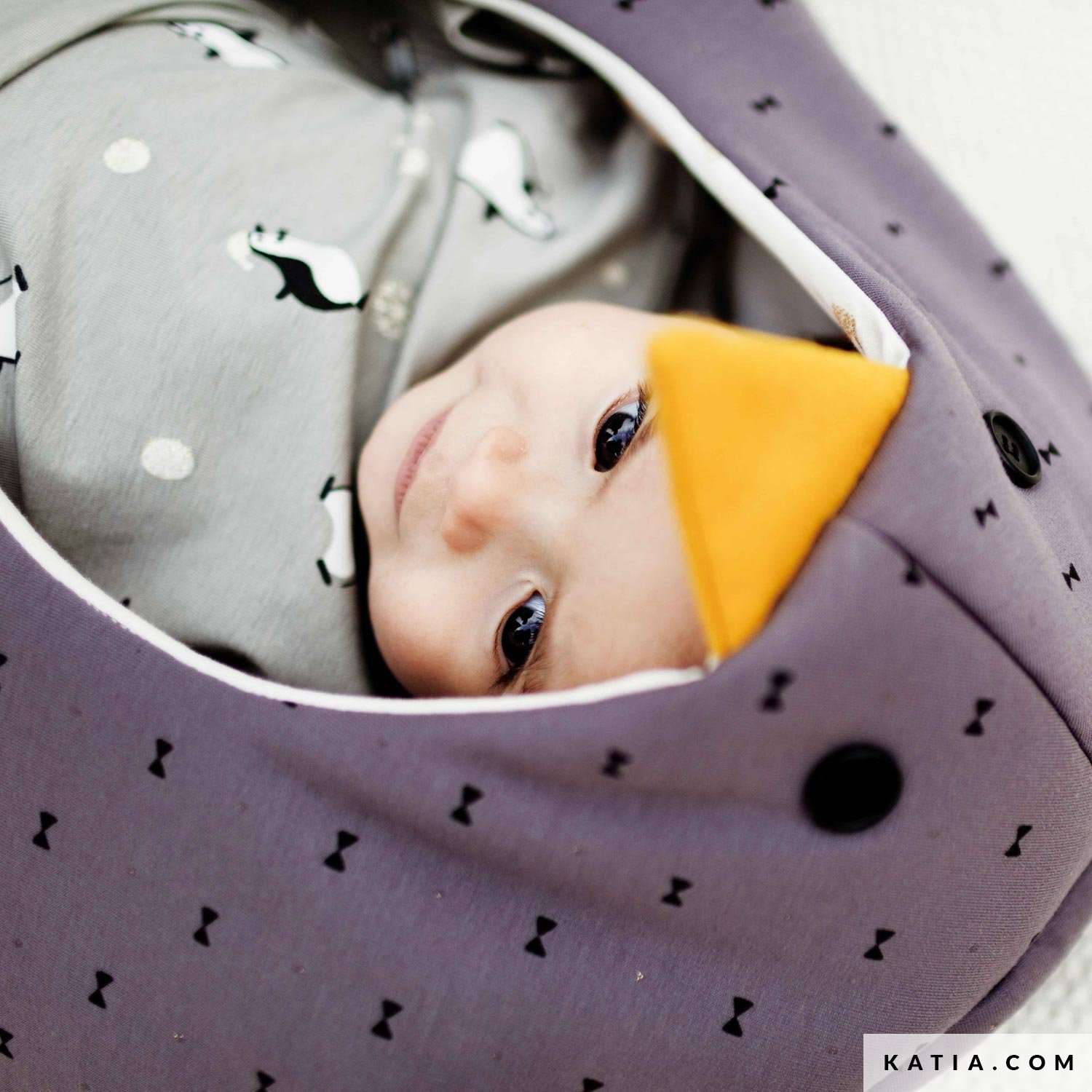 Penguin shaped sack | Katia.com