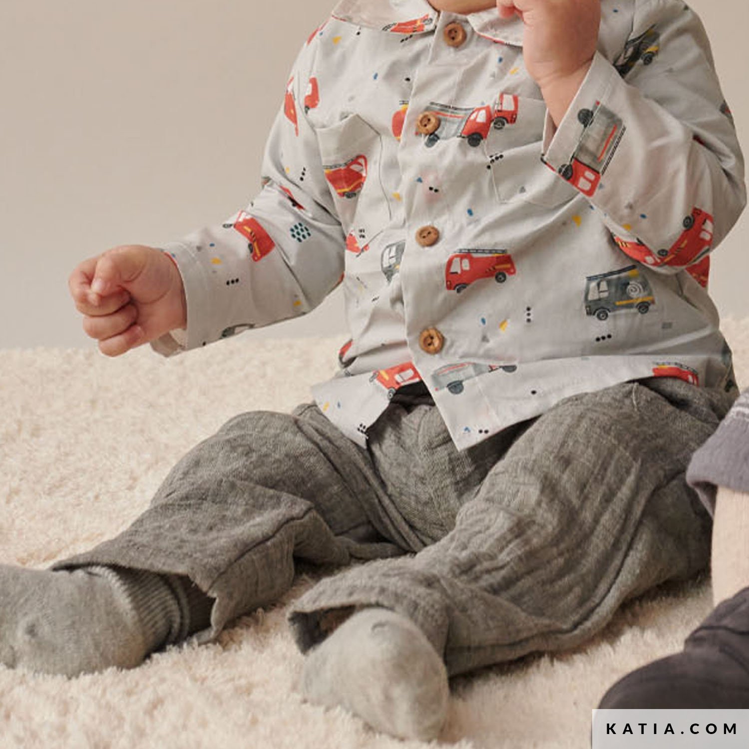 Baby trousers with pockets | Katia.com