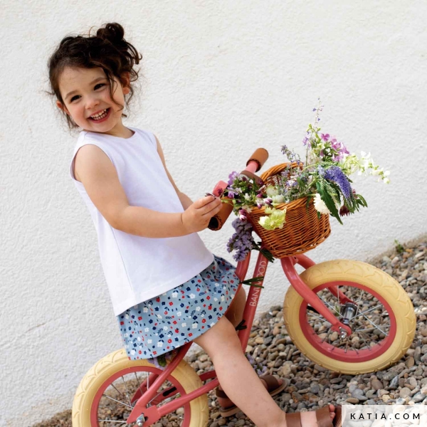 Little sleeveless top with open back | Katia.com