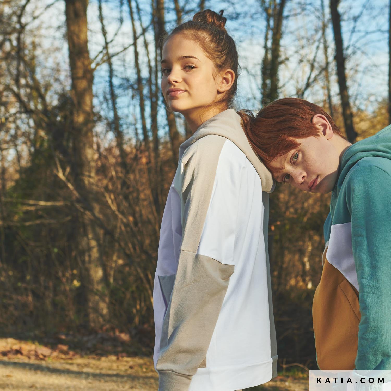 Naaipatroon sweatshirt met rits en capuchon | Katia.com