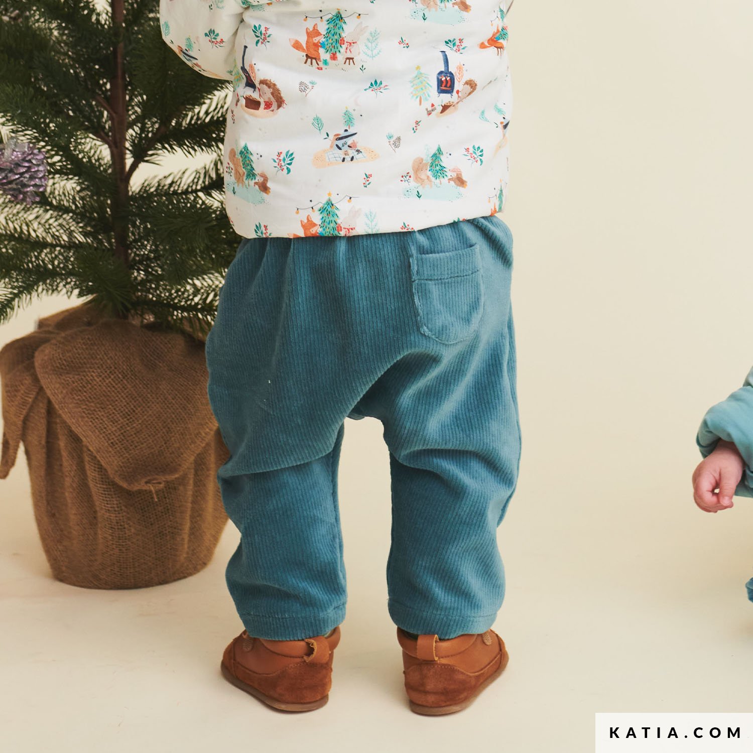 Patron de couture pantalon pour bébé | Katia.com