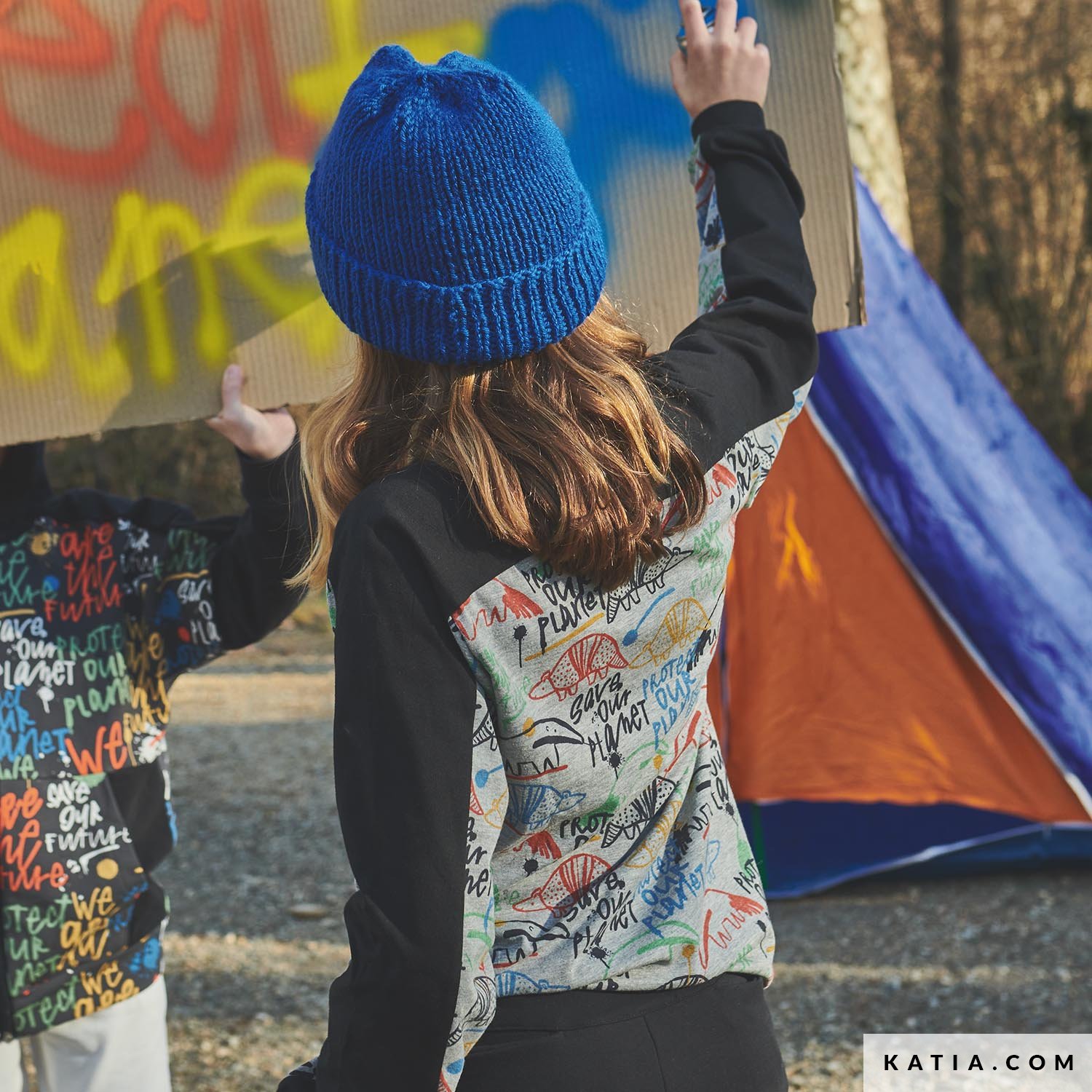 Sewing pattern to sew a children’s T-shirt | Katia.com