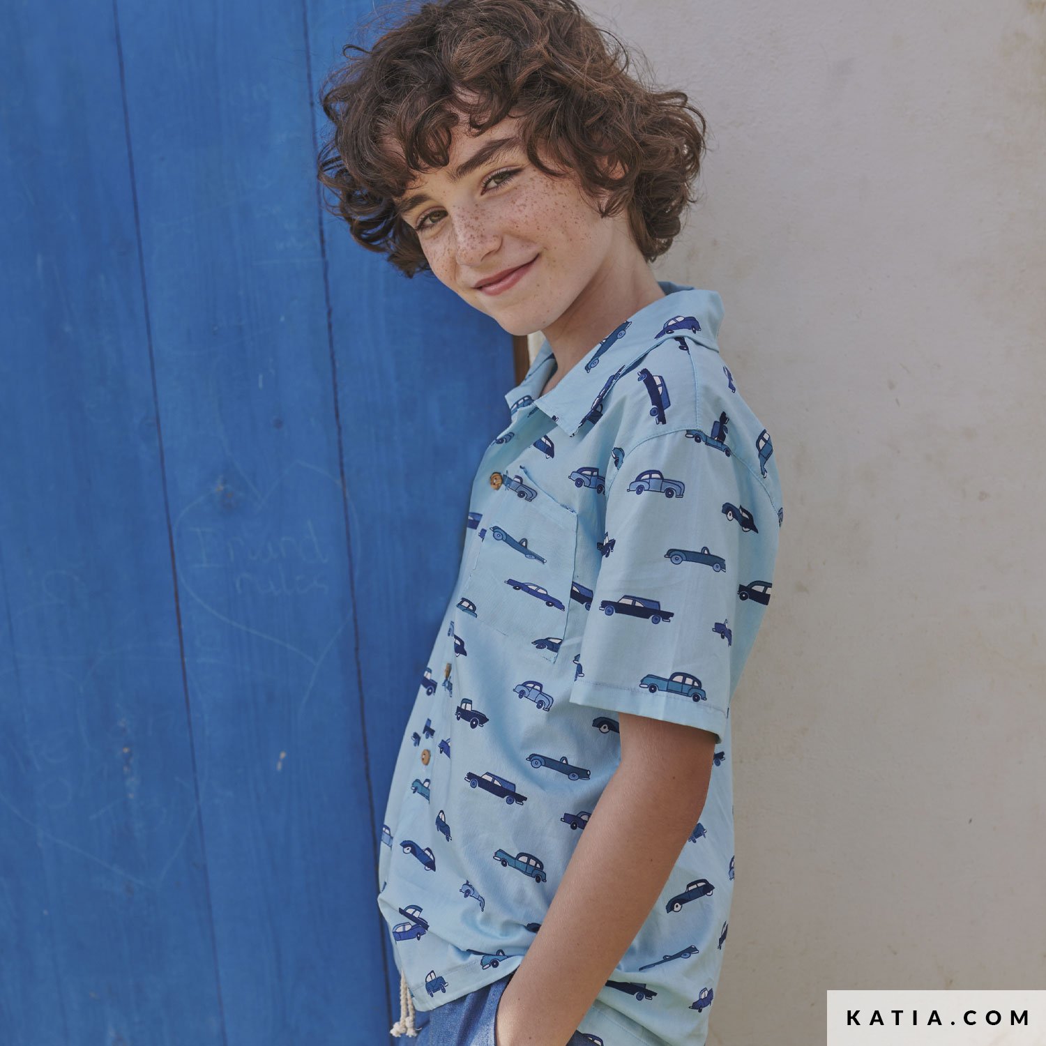 Sewing pattern to sew a children’s shirt | Katia.com