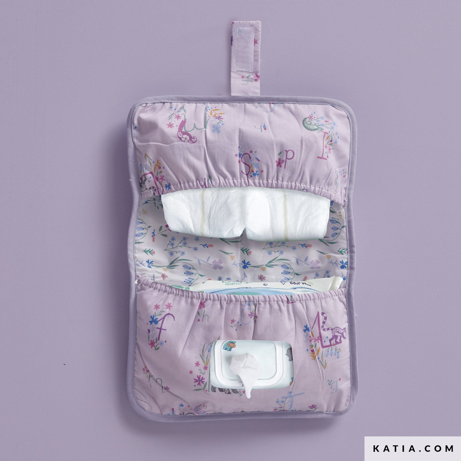 Letter Vacances cotton Poplin fabric - Spring / Summer | Katia.com