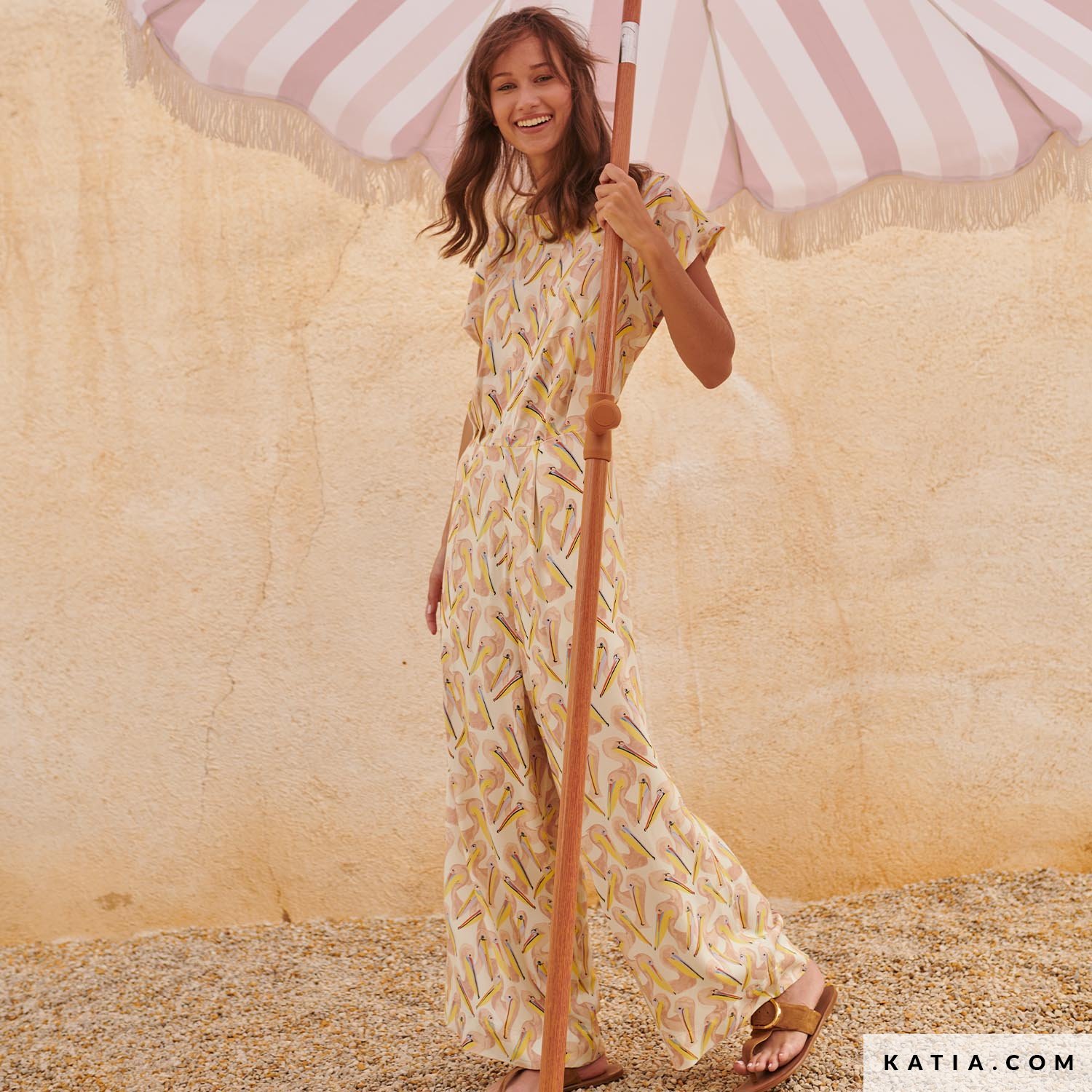 Ecoviscose Pelicans viscose fabric - Spring / Summer | Katia.com