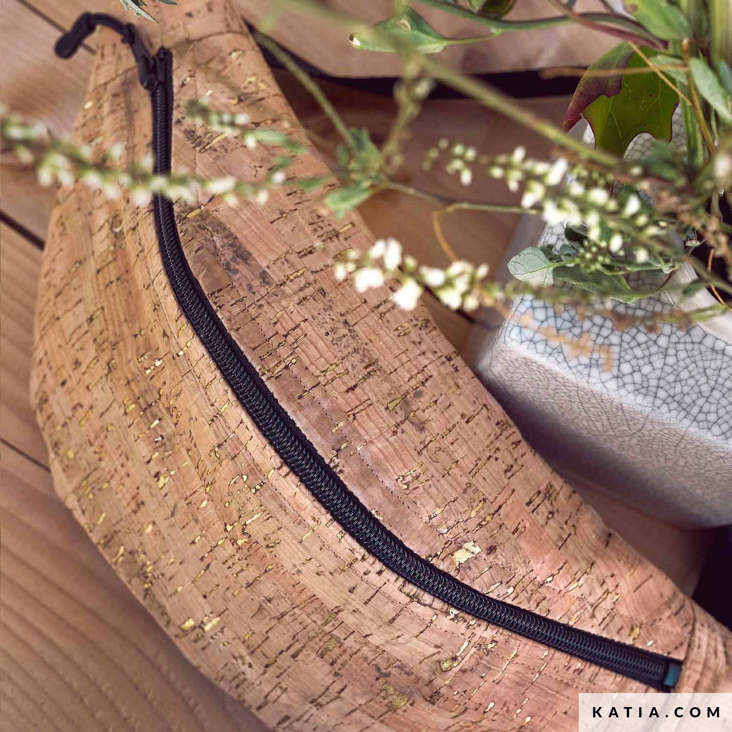 Copper Cork cork Fabric - | Katia.com