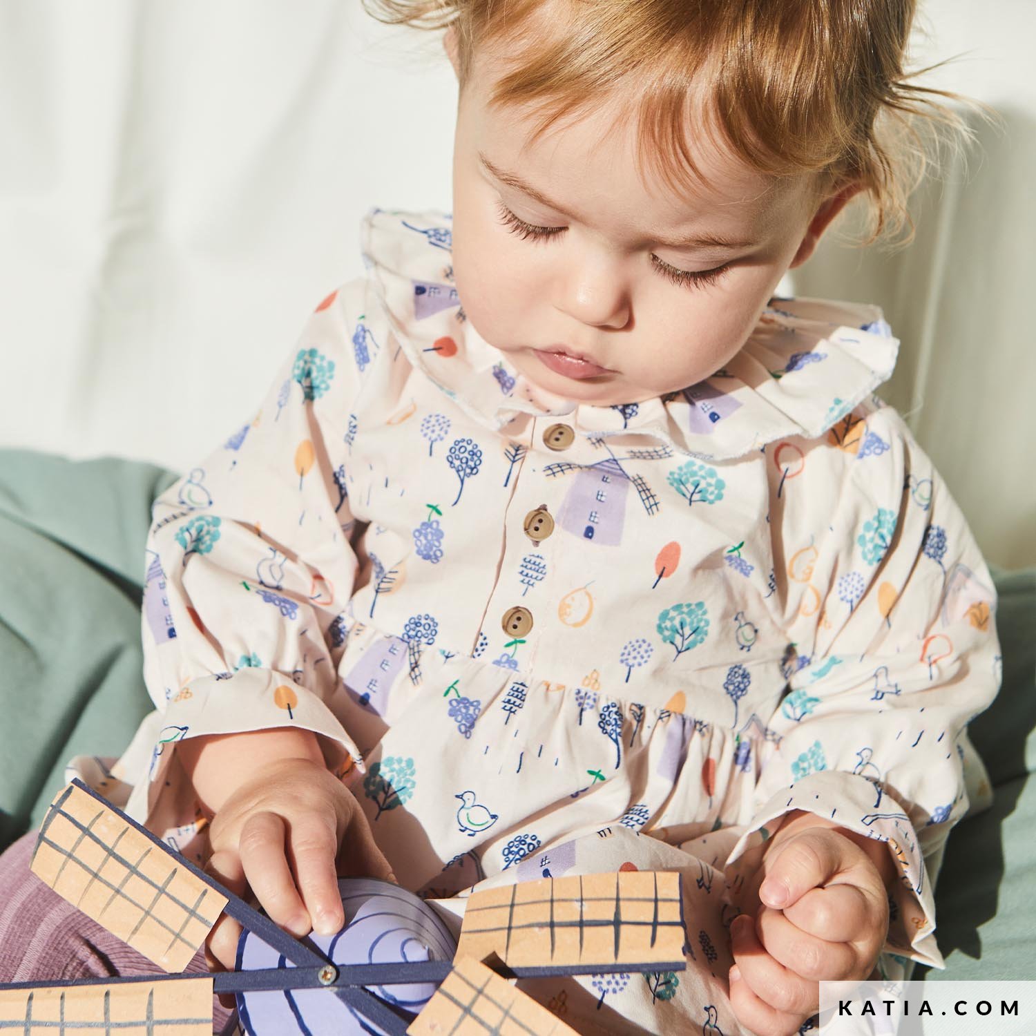 Cotton Poplin Ducks Landscape fabric - Autumn / Winter | Katia.com