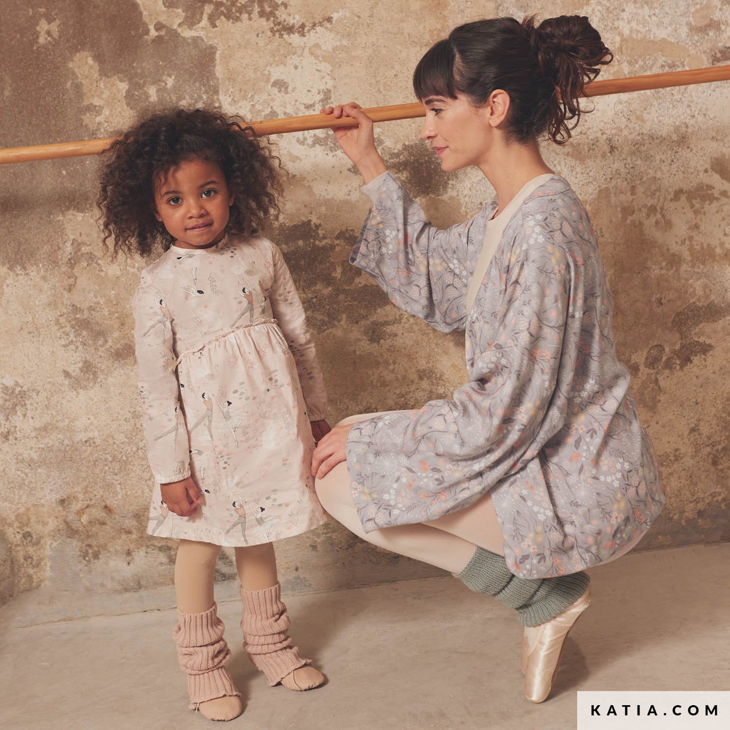 Swan Dance Ballet cotton poplin fabric - Autumn / Winter | Katia.com