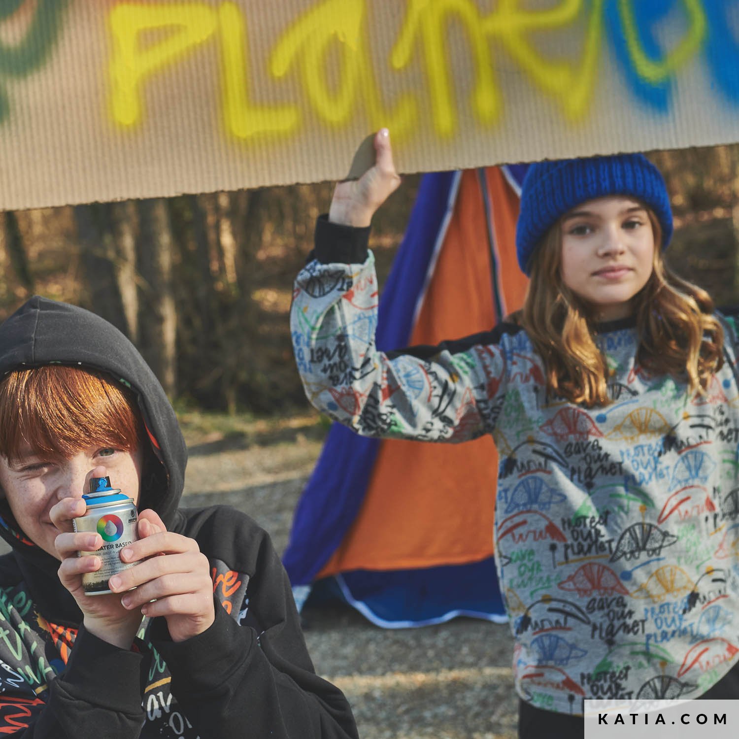 Anteater Graffiti jersey fabric - Autumn / Winter | Katia.com