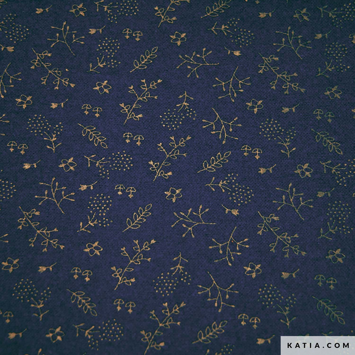 Floral cotton flannel fabric - Autumn / Winter | Katia.com