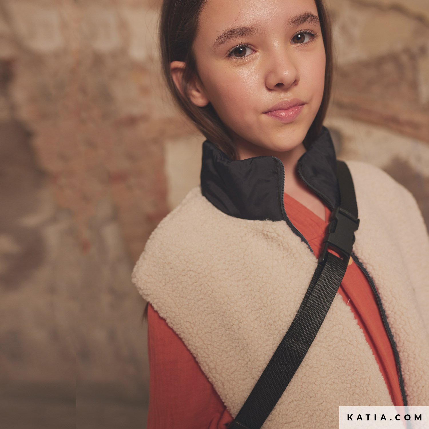 Cream Sherpa Fabric sheepskin fabric - Autumn / Winter | Katia.com