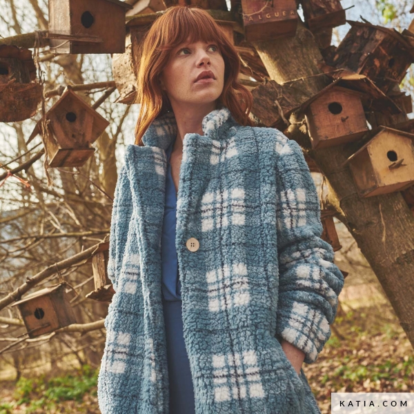 Blue Plaid Sherpa Print sheepskin fabric - Autumn / Winter | Katia.com