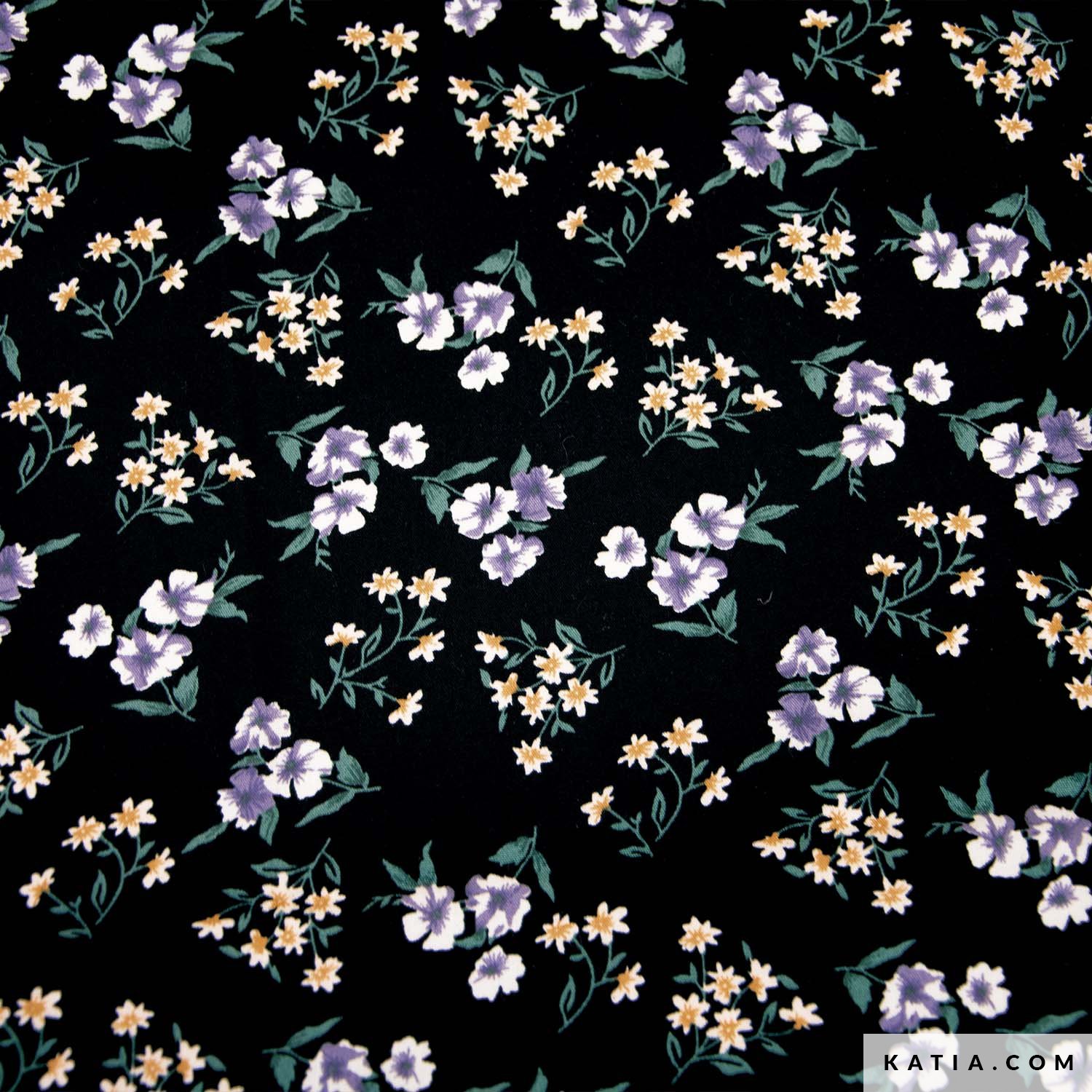 Flower print viscose fabric - Autumn / Winter | Katia.com