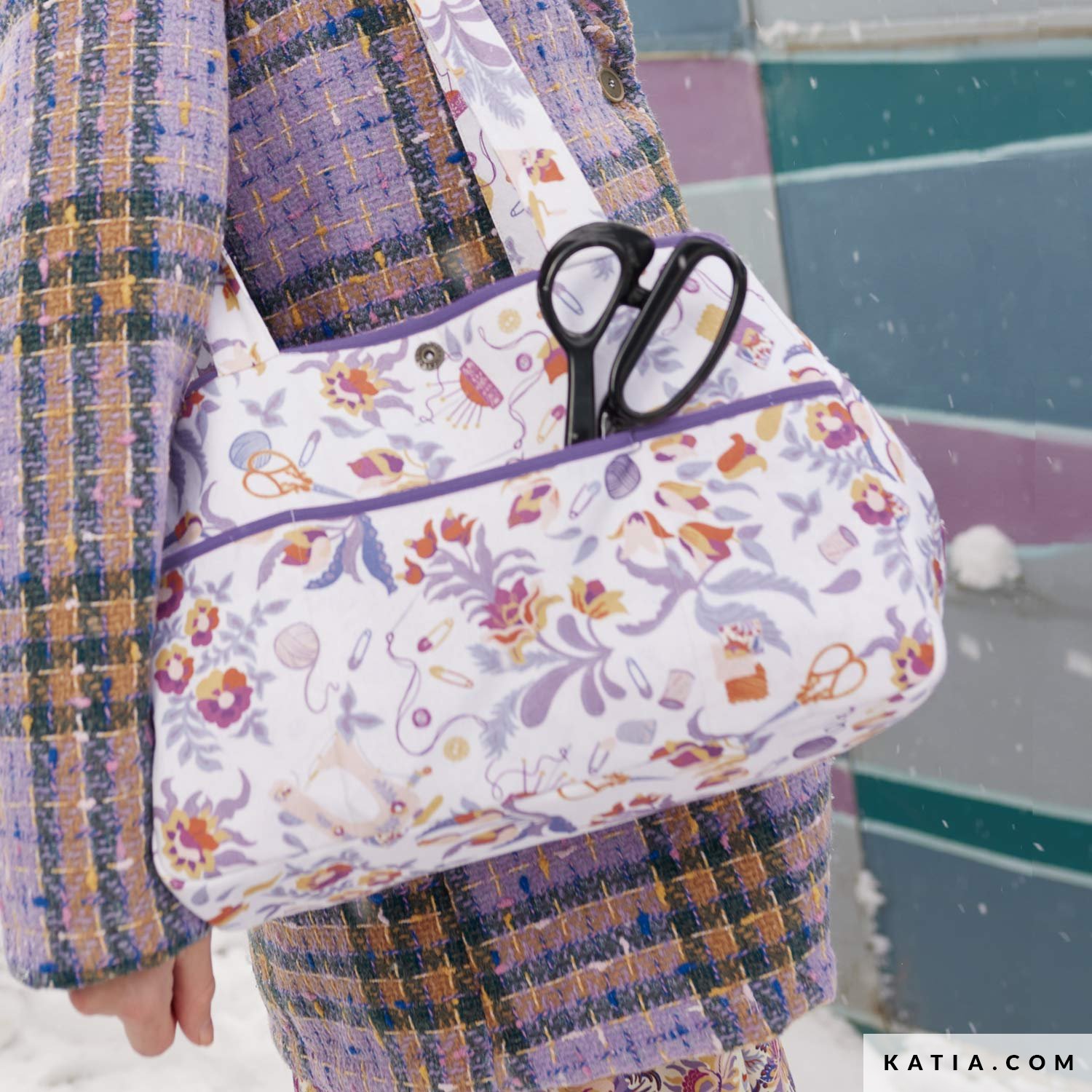 Purple Rights cotton canvas fabric - | Katia.com