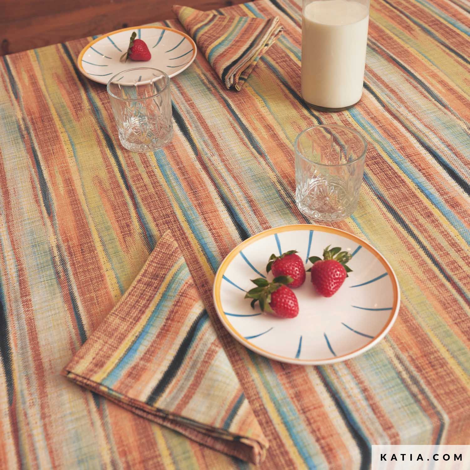 Striped print recycled canvas fabric - | Katia.com