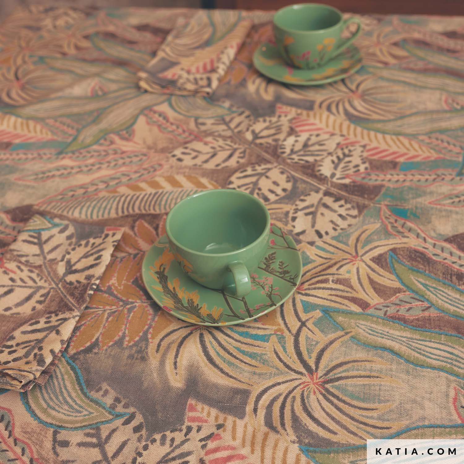 Tropical leaves recycled canvas fabric - | Katia.com