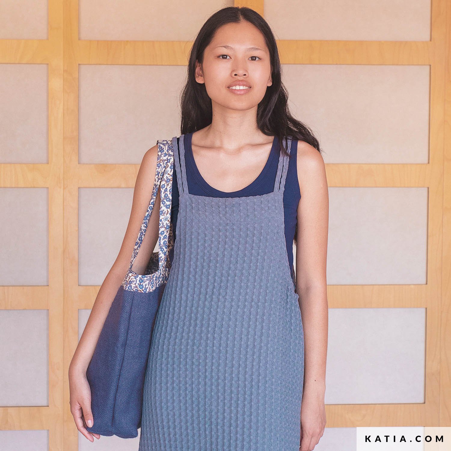 Blue Big Waffle Honeycomb Fabric - Spring / Summer | Katia.com