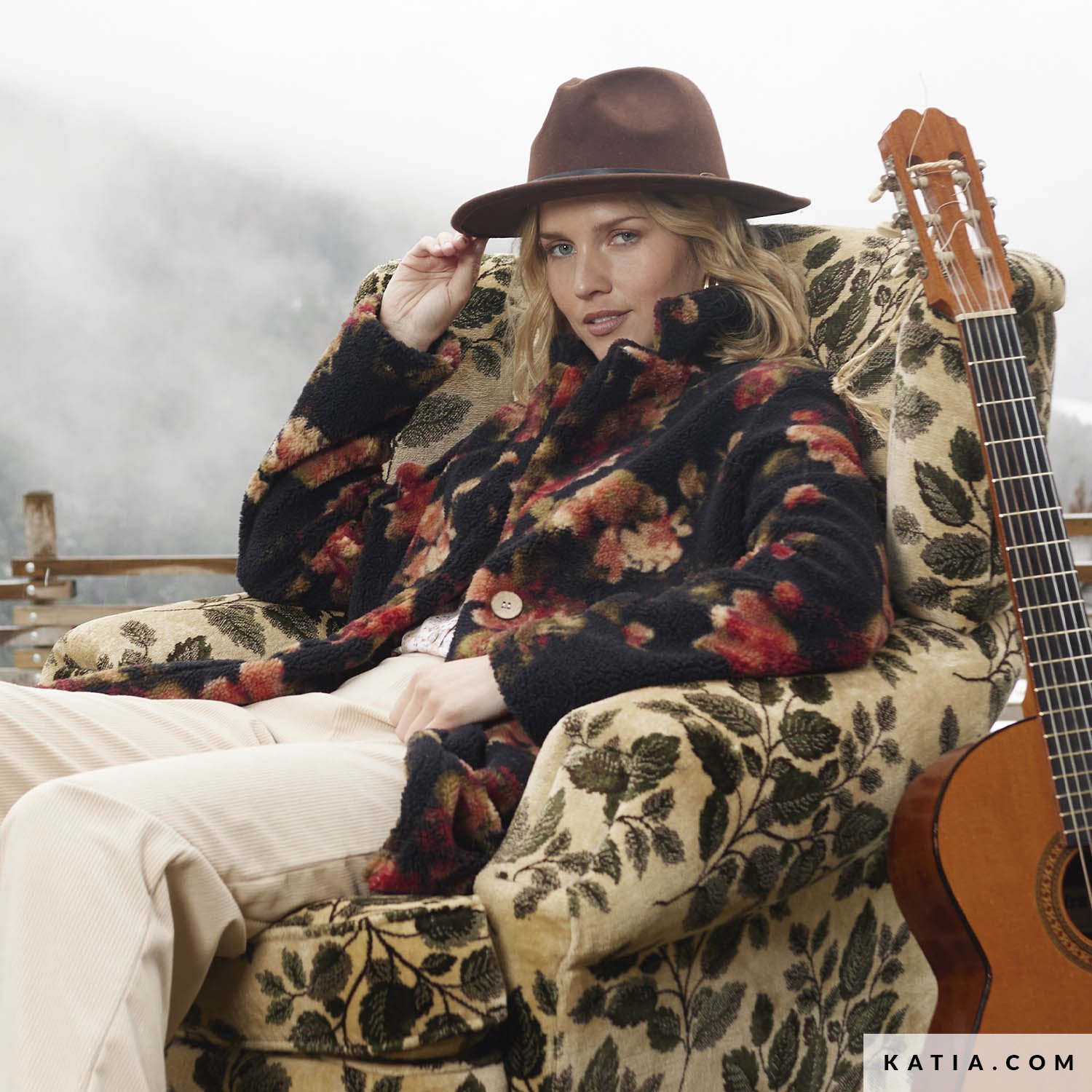 Flamenco printed sherpa fabric - Autumn / Winter | Katia.com