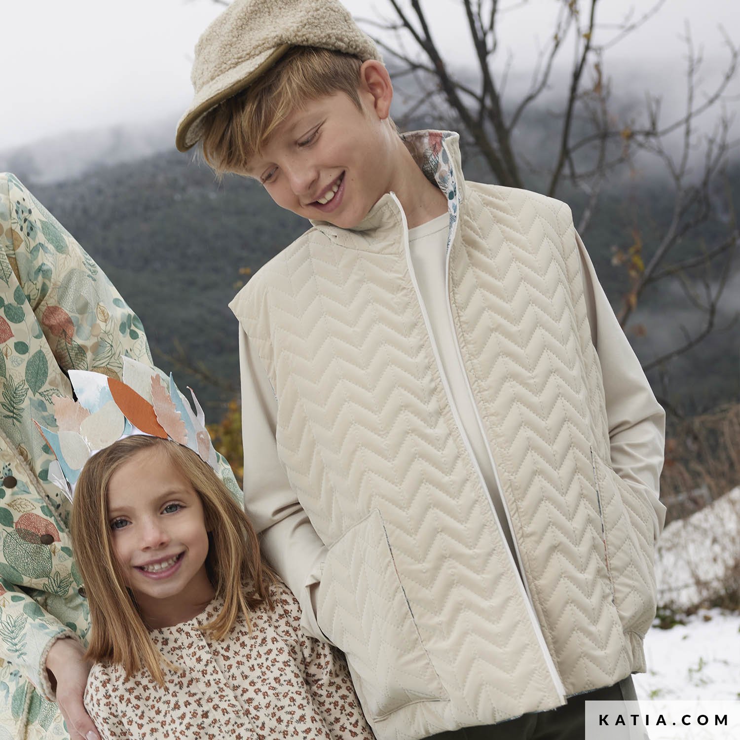 Sand Peachskin padded technical fabric - Autumn / Winter | Katia.com