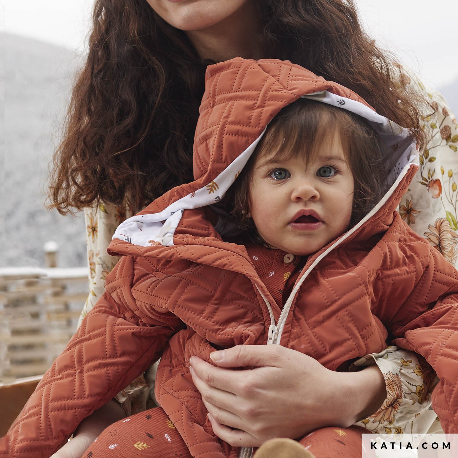 Tissu Techno Peachskin Matelassé Pad Rust - Automne / Hiver | Katia.com